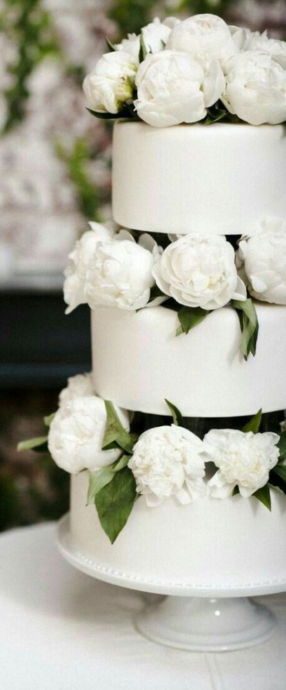 30 White Wedding Cake Designs That Will Leave You Wanting One