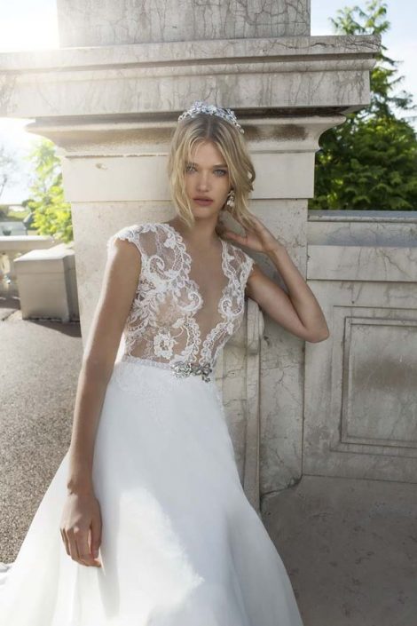 Alessandra Rinaudo Wedding Dresses: Bridal Collection | Where to Buy