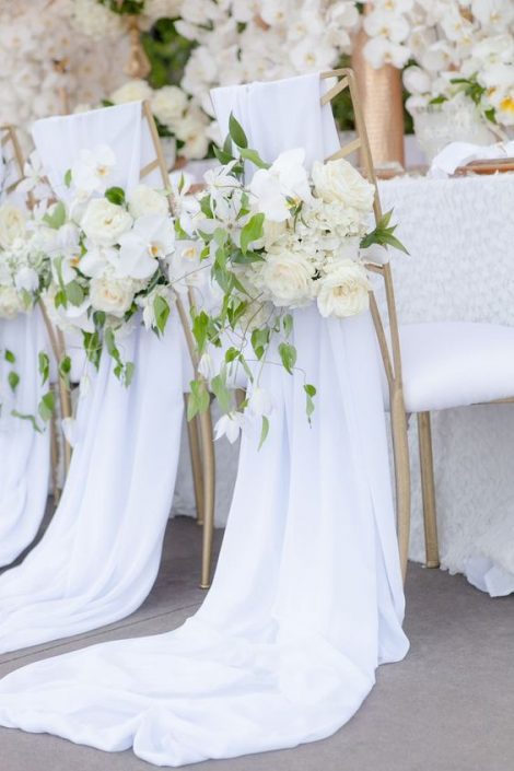 Perfect White Wedding Ideas: Add a Pop of your Favorite Color