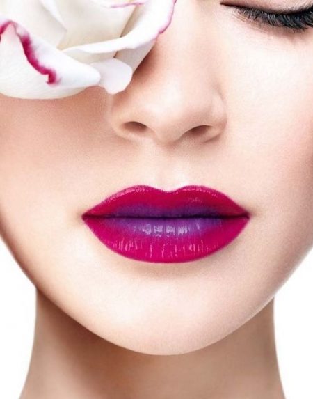 The Perfect Lip Look: 7 Sure-Fire Tips to Apply Lipstick