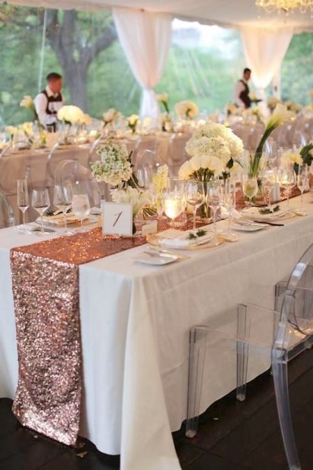 31 Table Runner Ideas for Wedding Receptions: #7 Will Steal Your Heart!