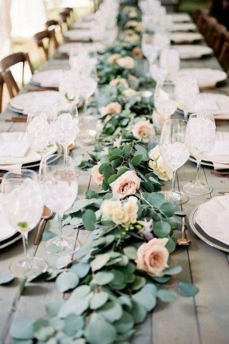 31 Table Runner Ideas for Wedding Receptions: #7 Will Steal Your Heart!