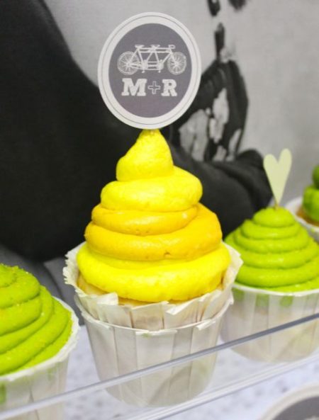 Bodas en Amarillo Gen Z (¡Adiós al Rosa Milenial!)